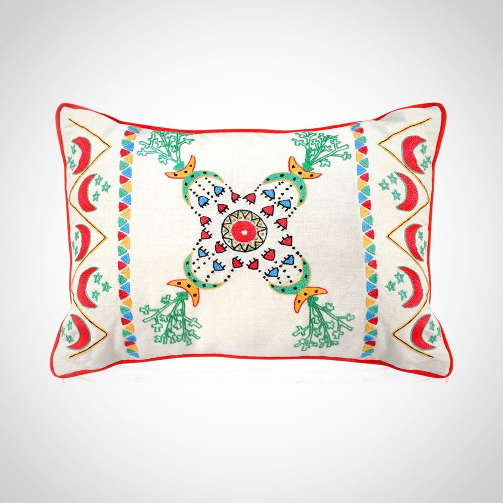 "Experience Nubian Elegance: Cushion with a Unique Design" – Tawasol Egypt